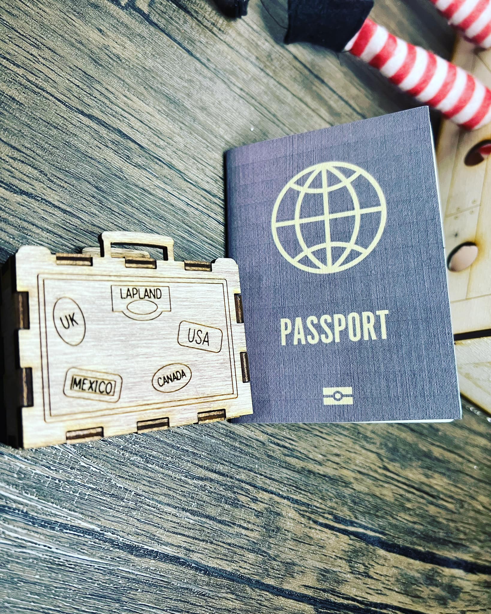 Elf Suitcase – JoyFilled LLC